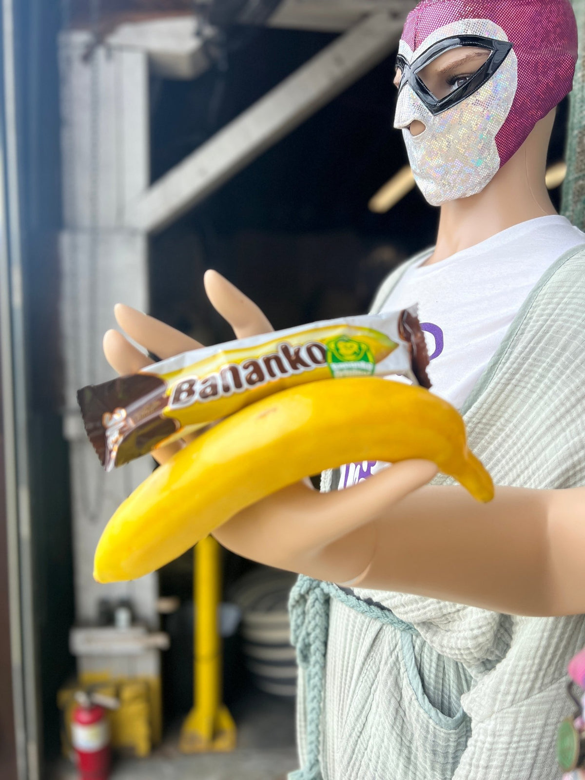 Bananko Chocolate & Banana Candy Bar – Banana Manor Rug Factory Outlet