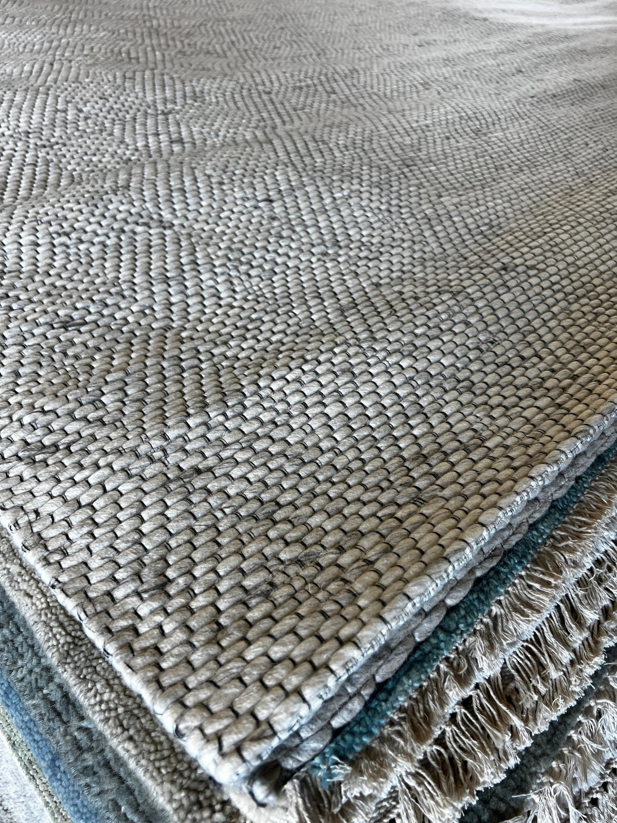 Shiv Handwoven Wool Durrie Ivory Jacquard (Multiple Sizes) – Banana ...